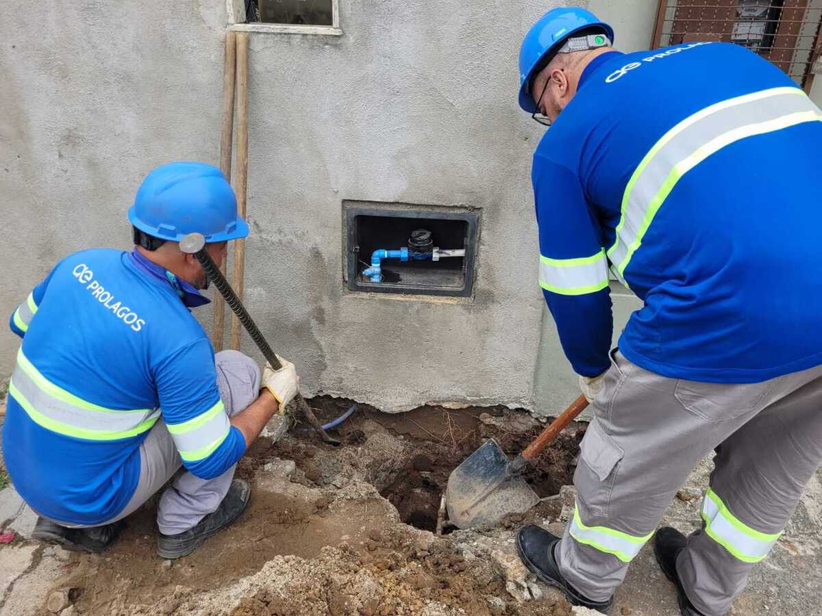 Prolagos flagra "gato" de água em casa de alto padrão na Passagem, em ...